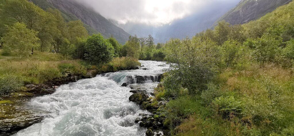 Glaciar Briksdal, el glaciar de Noruega a punto de desaparecer