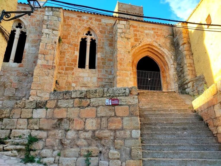 Anento, uno de los pueblos más bonitos de España. Cómo llegar y qué ver