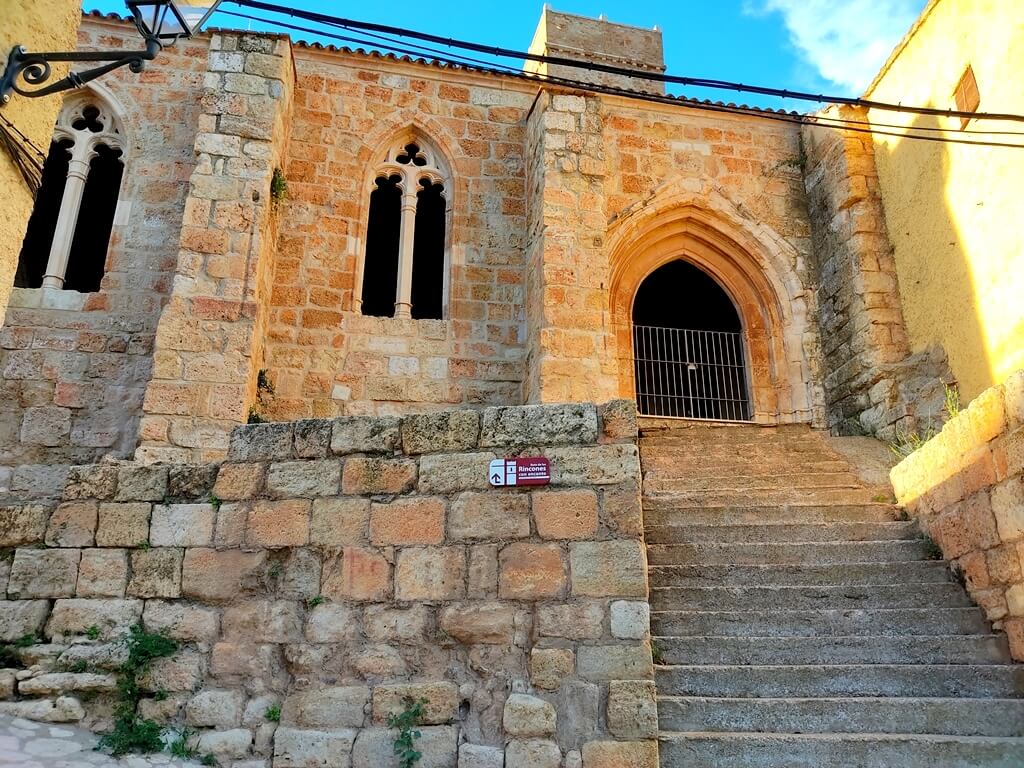 Anento, uno de los pueblos más bonitos de España. Cómo llegar y qué ver